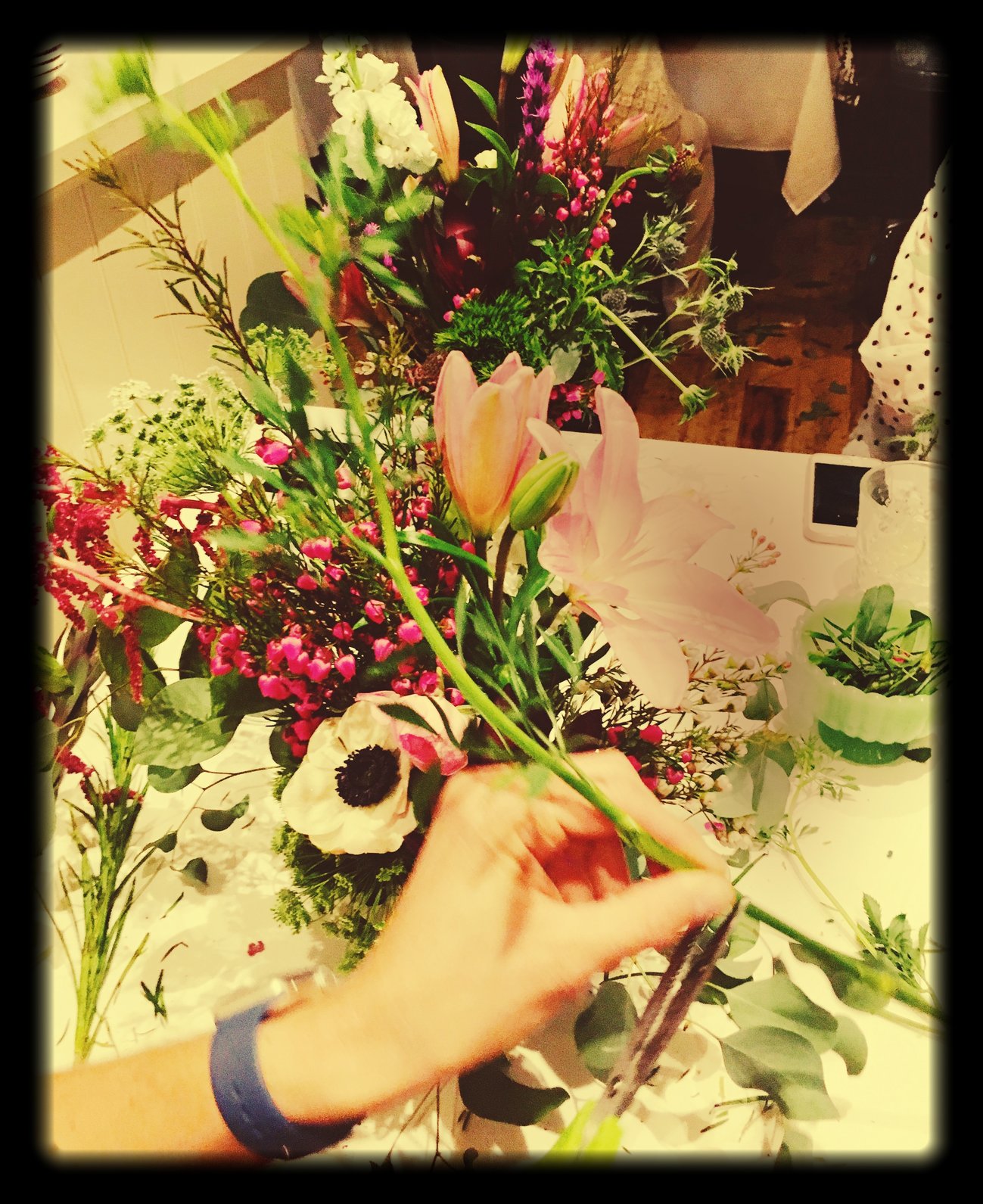 Keep Your Wedding Guests Entertained with these Fun, Flowery Wedding ...